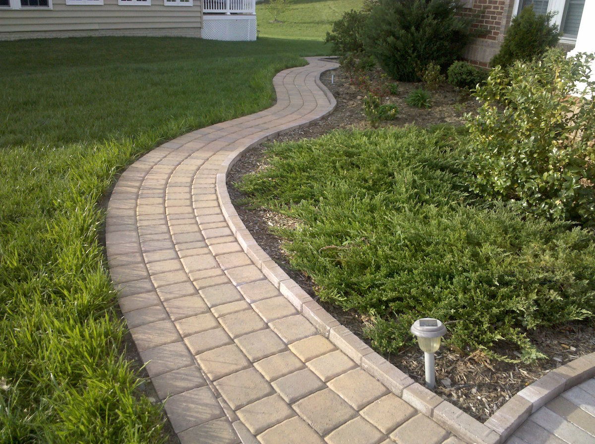 Walkway 9 Life Time Pavers